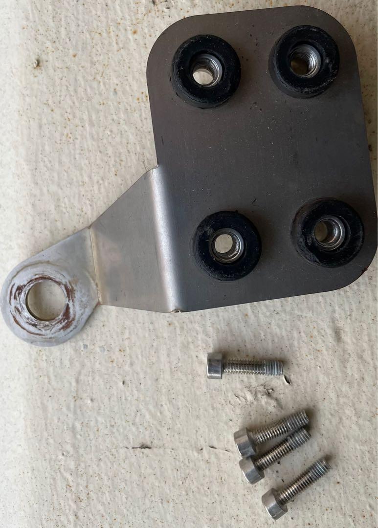 Iu unit bracket, Motorcycles, Motorcycle Accessories on Carousell