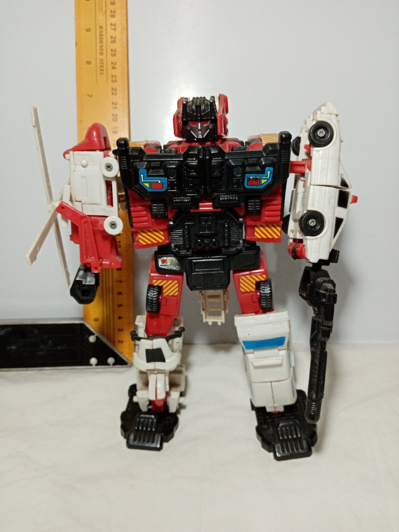 KO Bootleg G1 Defensor/Protectobots, Hobbies & Toys, Toys & Games on ...