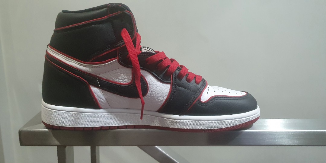 Nike Jordan 1 Retro High "Bloodline", Men's Fashion, Footwear, Sneakers ...