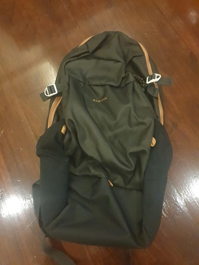 Quechua Backpack 20L, Men's Fashion, Bags, Backpacks on Carousell