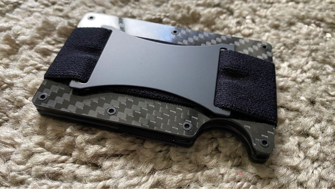 Ridge lookalike wallet, Everything Else on Carousell