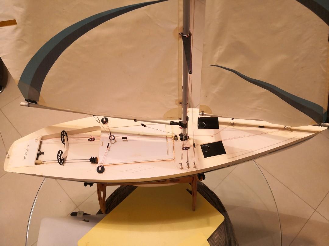 Thunder Tiger Victoria Racing Yacht, Hobbies & Toys, Toys & Games on ...