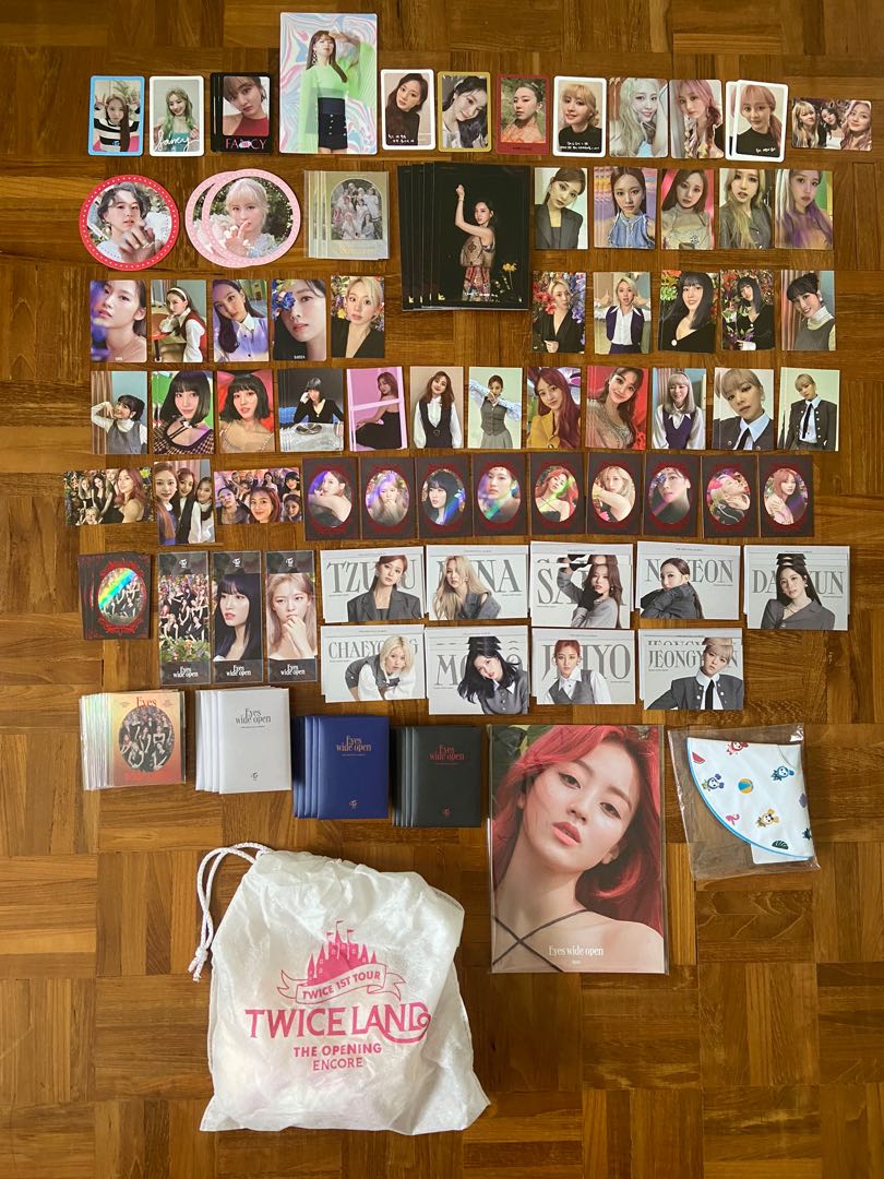 Twice pt1, Hobbies & Toys, Memorabilia & Collectibles, K-Wave on Carousell
