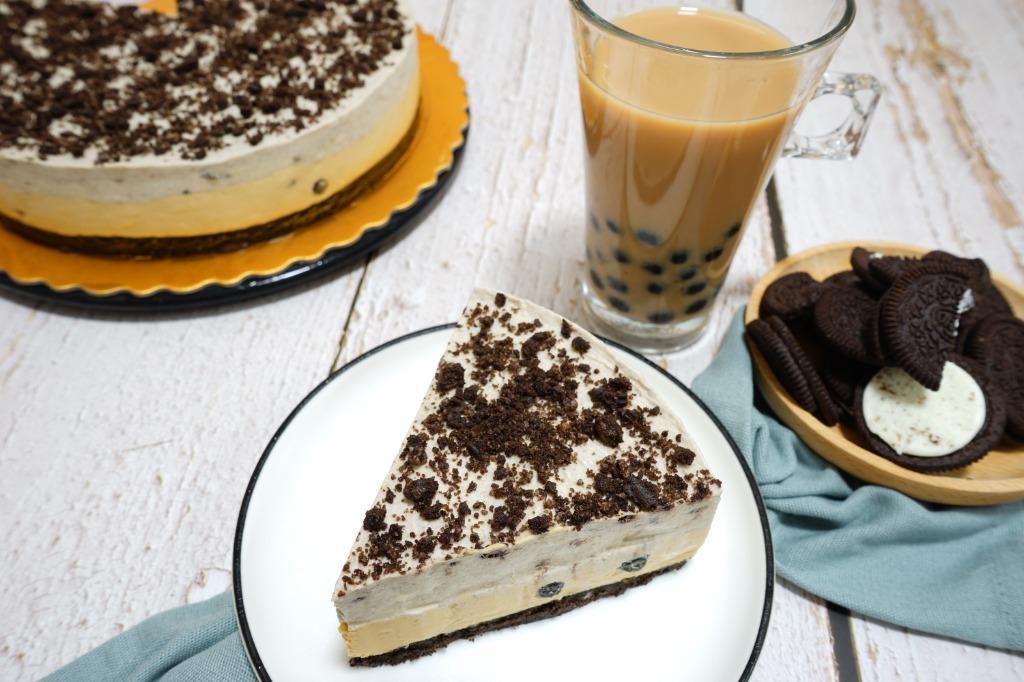 Boba Milk Tea Oreo Cheesecake, Food & Drinks, Baked Goods on Carousell
