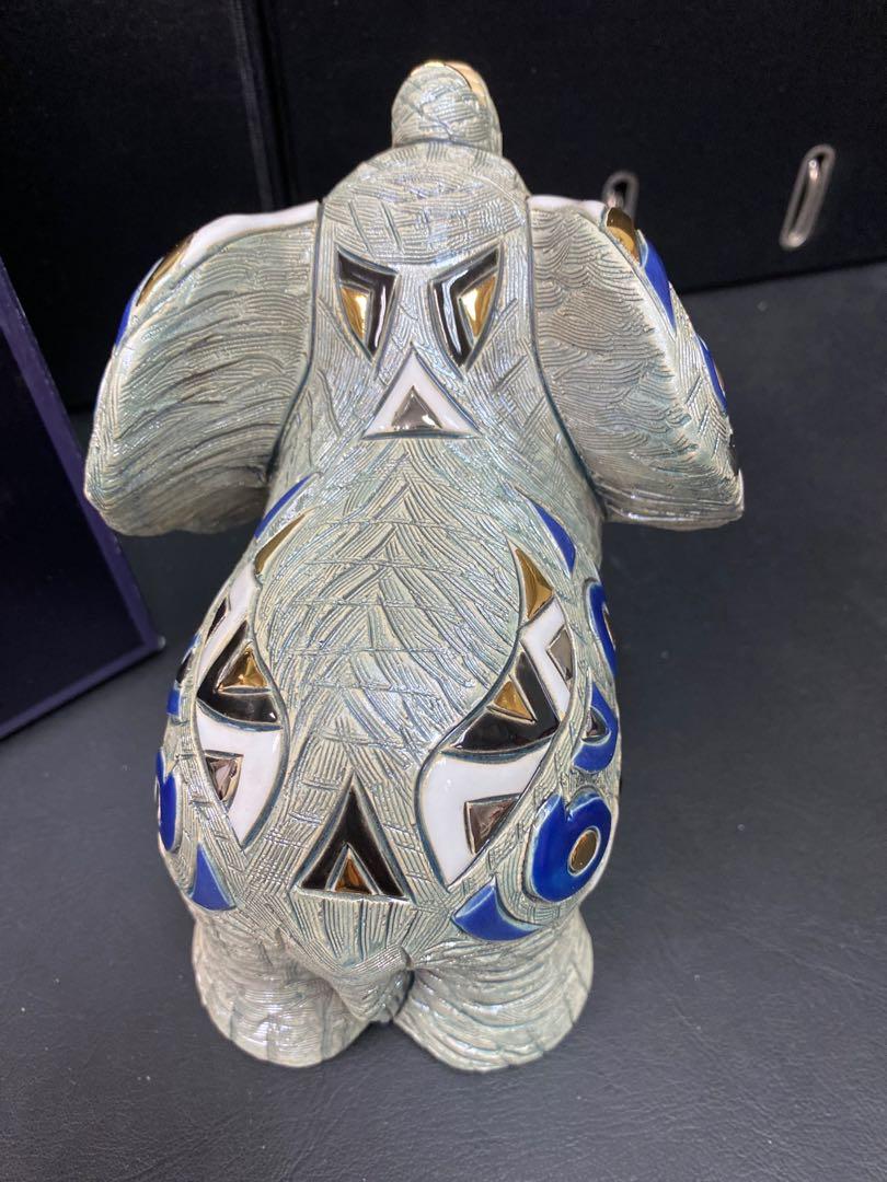 DE ROSA African Elephant (Medium), Hobbies & Toys, Collectibles ...