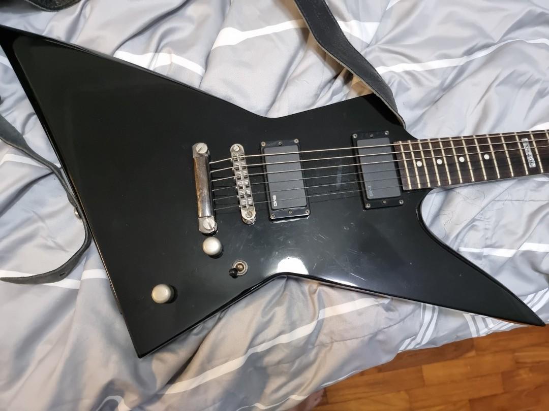 ESP LTD EX-400 Explorer electric guitar with ESP hardcase and softcase ...