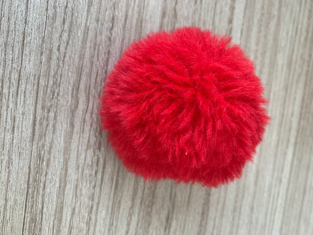 fluffy ball fidget, Hobbies & Toys, Toys & Games on Carousell