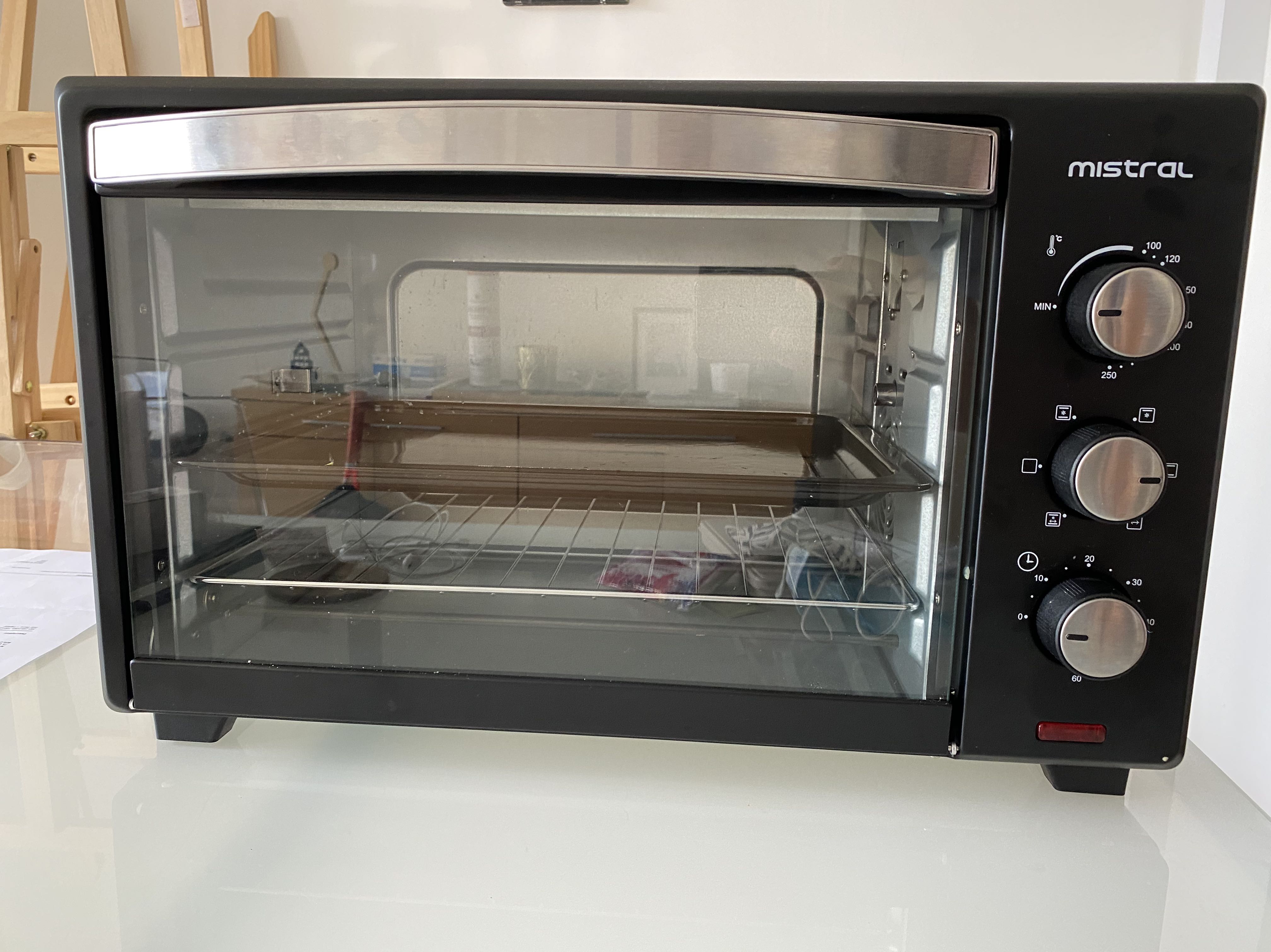 Mistral 35L Electric Oven with Rotisserie, TV & Home Appliances ...