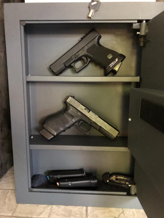 New in Box Imported Paragon 7750 Heavy Duty Steel 7750 Electronic Wall ...