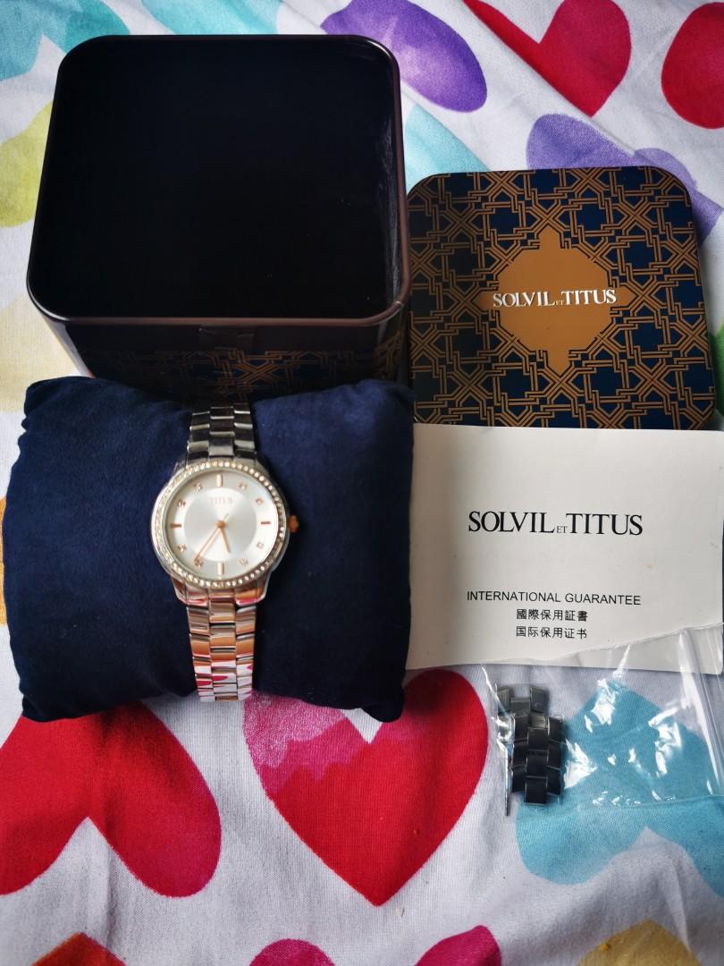 Solvis et Titus, Women's Fashion, Watches on Carousell