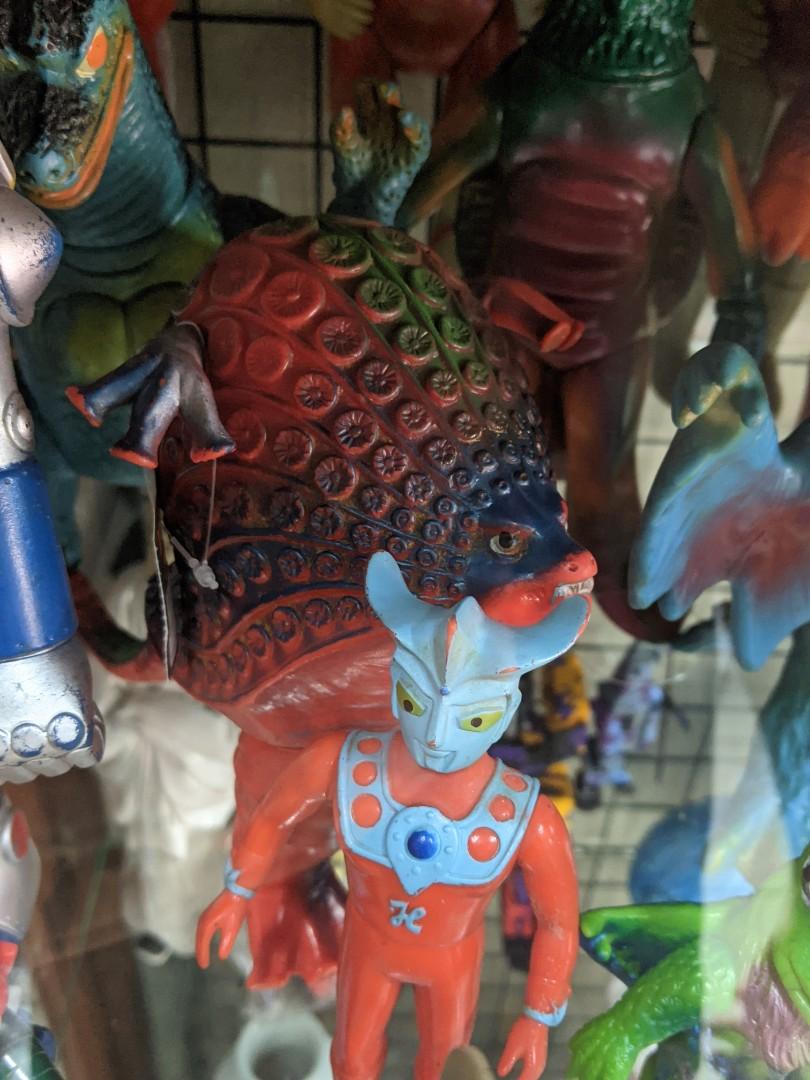 Ultraman Takkong タッコング vintage vinyl standard size, Hobbies & Toys ...