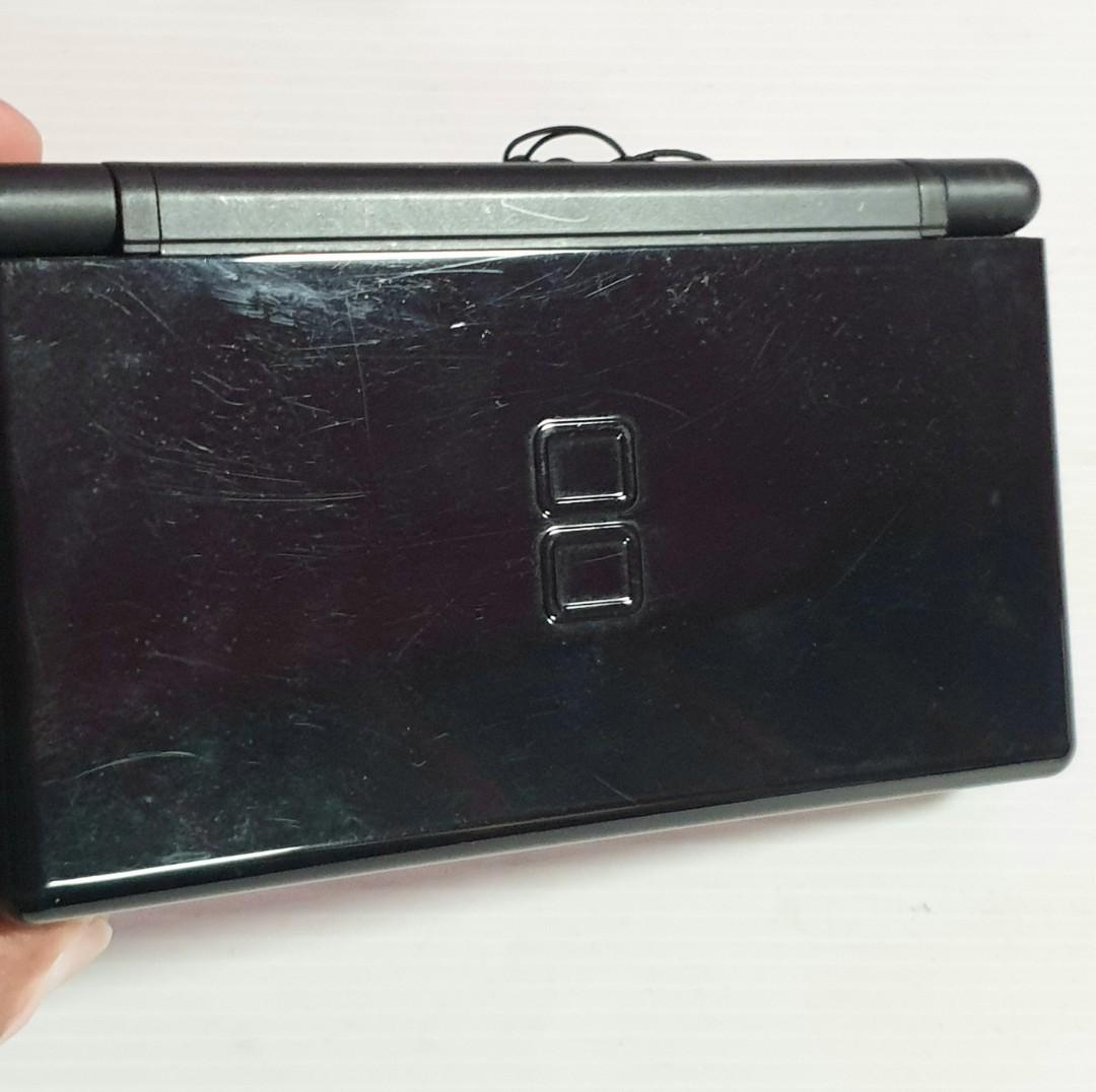 vintage Nintendo ds lite Black, Video Gaming, Video Game Consoles ...