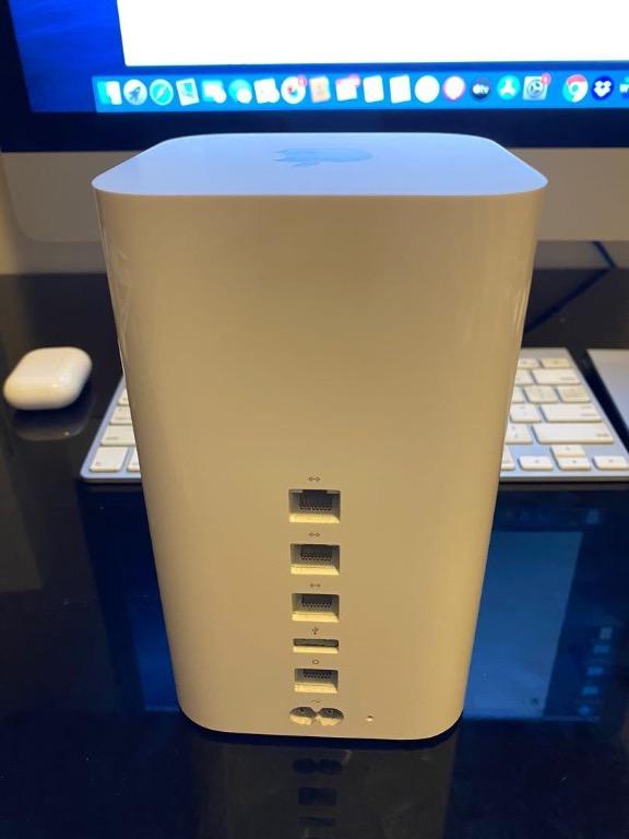 Apple AirPort Extreme Base Station (A1521) router excellent condition ...