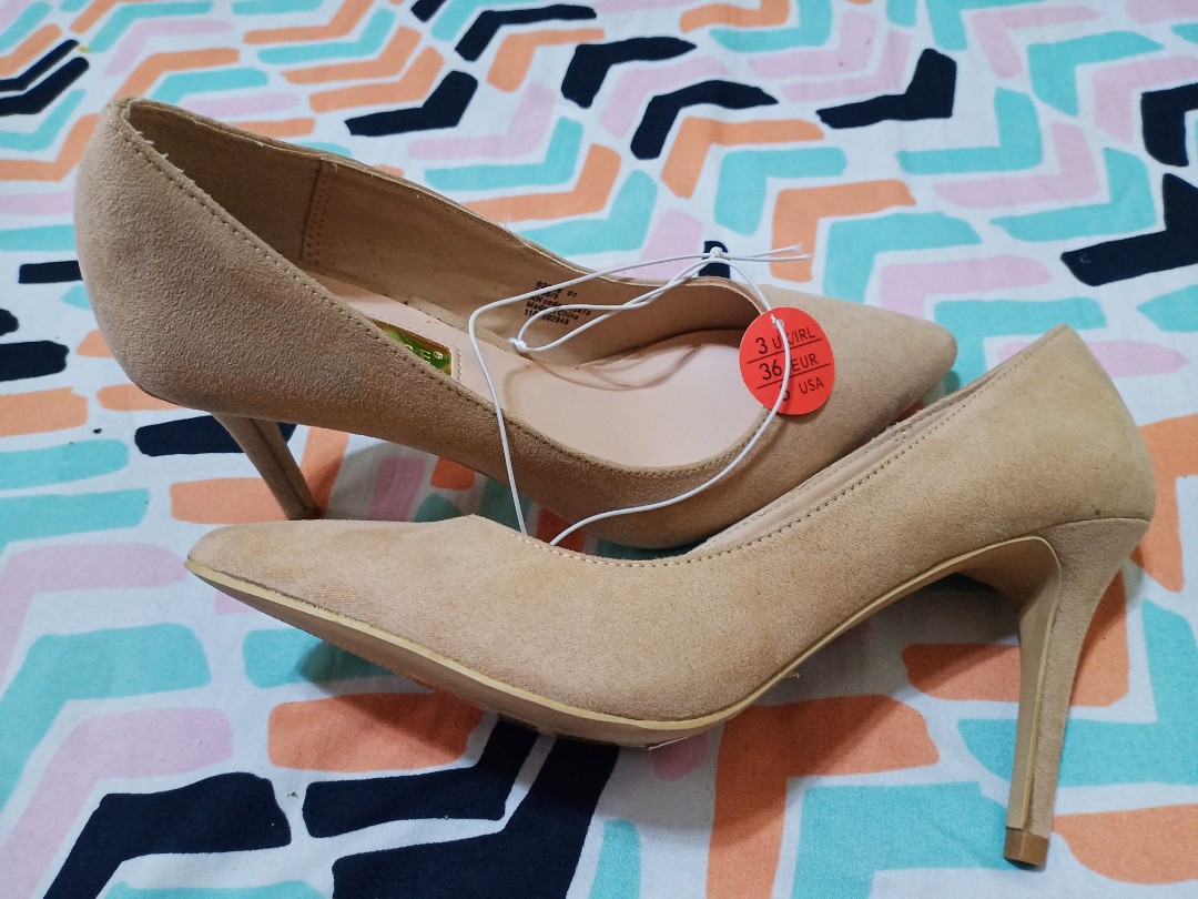 Atmosphere Nude Heels, Women's Fashion, Footwear, Heels on Carousell