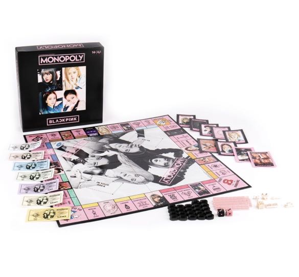 Blackpink official monopoly set, Hobbies & Toys, Memorabilia ...