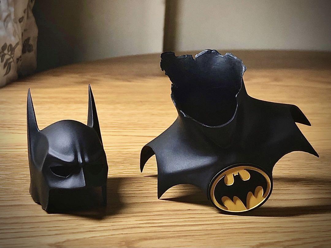 DC BATMAN RETURN BATMAN & BRUCE WAYNE HOT TOYS 1/6 SCALE BROKEN COWL ...
