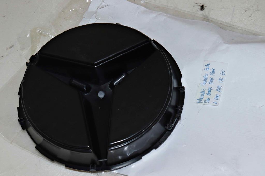 Genuine Mercedes-Benz Radiator Grille Star Badge Base Plate A0008880060 ...