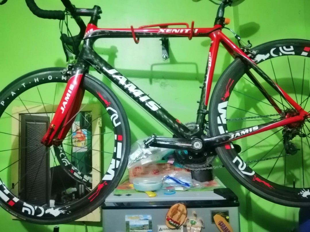 Jamis zenith pro full carbon road bike, Sports Equipment, Bicycles ...