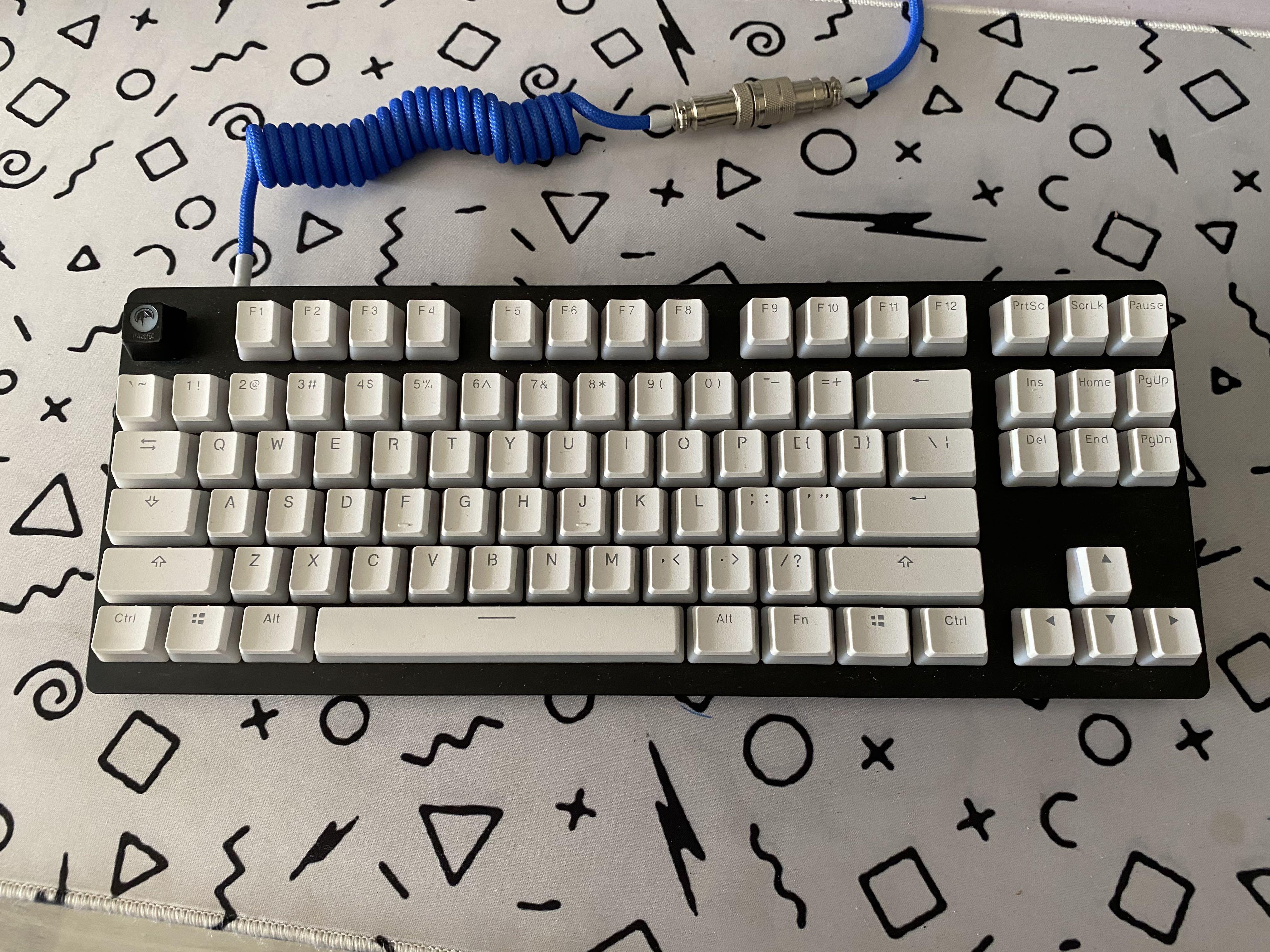 Razer huntsman TE edition with custom cable, Computers & Tech, Parts ...