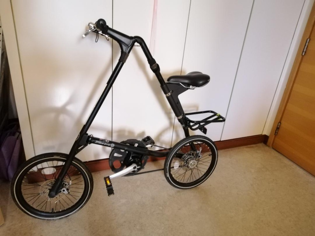 STRIDA FOLDING BIKE (LIMITED EDITION), Sports Equipment, Bicycles & Parts, Bicycles on Carousell