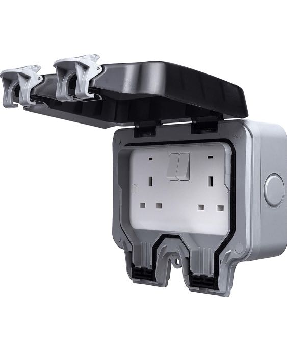 BG WP22 13 A 2-Gang Storm Weatherproof Outdoor Switched Socket Double ...