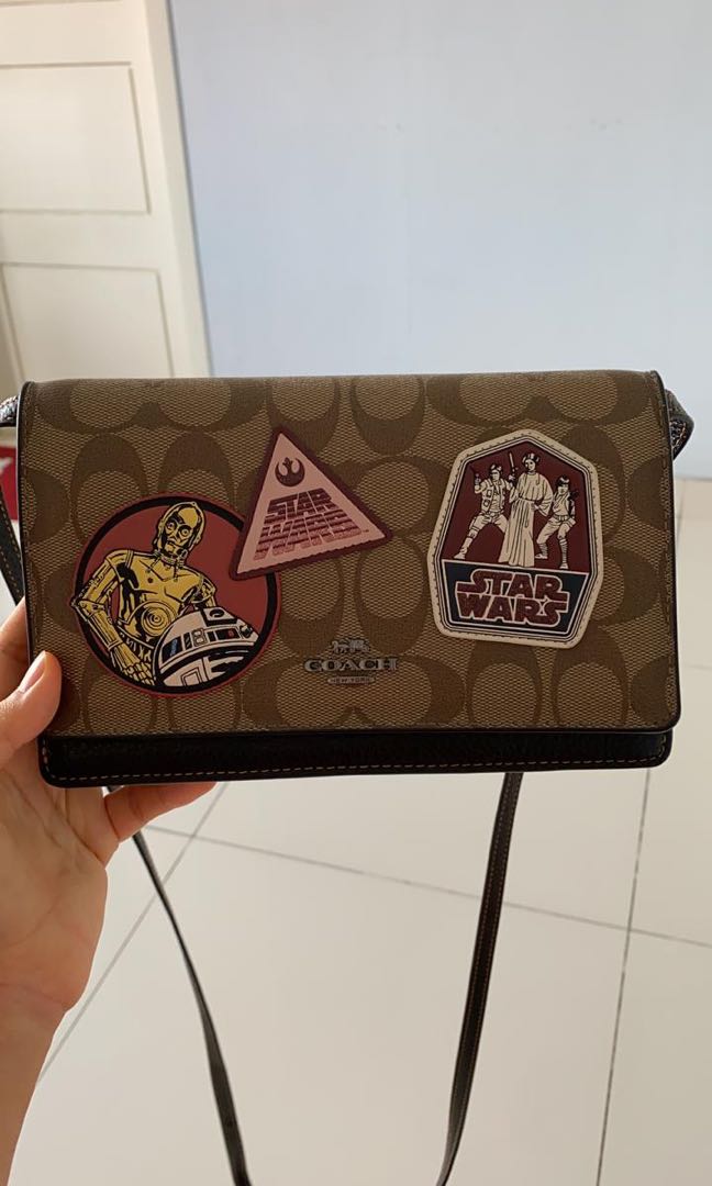COACH Star Wars Wallet on Chain original complete set, Barang Mewah ...