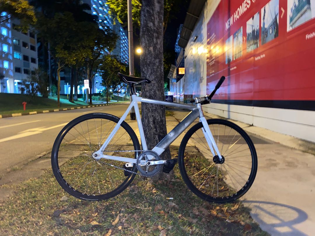 colossi low pro wishbone fixie frameset, Sports Equipment, Bicycles ...