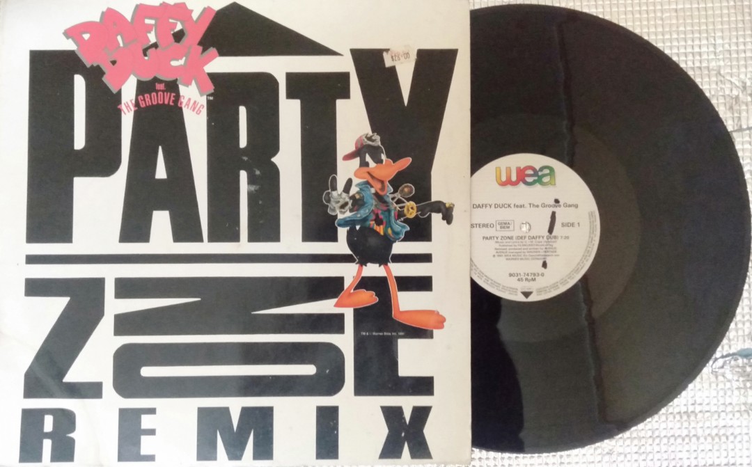 Daffy Duck-Party Zone Remix-12"Vinyl records, Hobbies & Toys, Music ...
