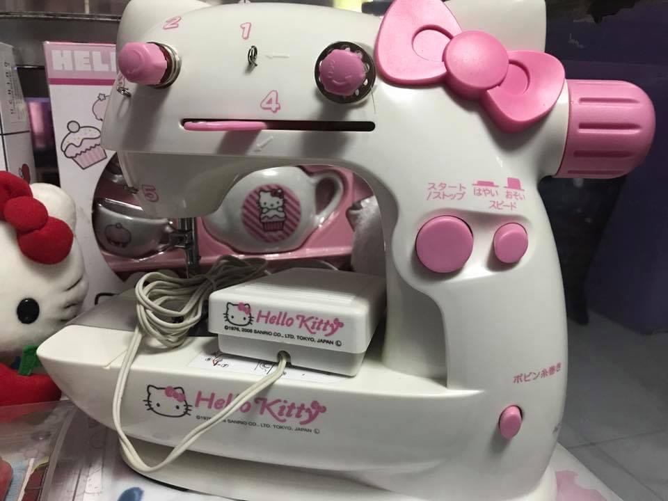Hello Kitty sewing machine, TV & Home Appliances, Other Home Appliances ...