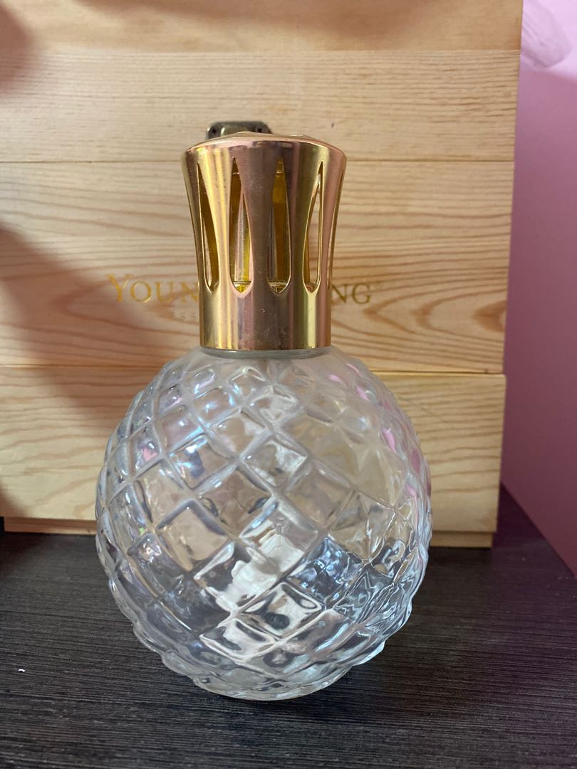 Lampe berger - diffuser, Everything Else on Carousell