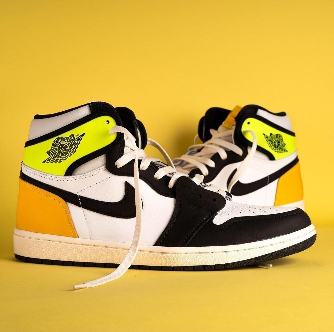 NIKE AIR JORDAN 1 VOLT GOLD, Men's Fashion, Footwear, Sneakers on Carousell