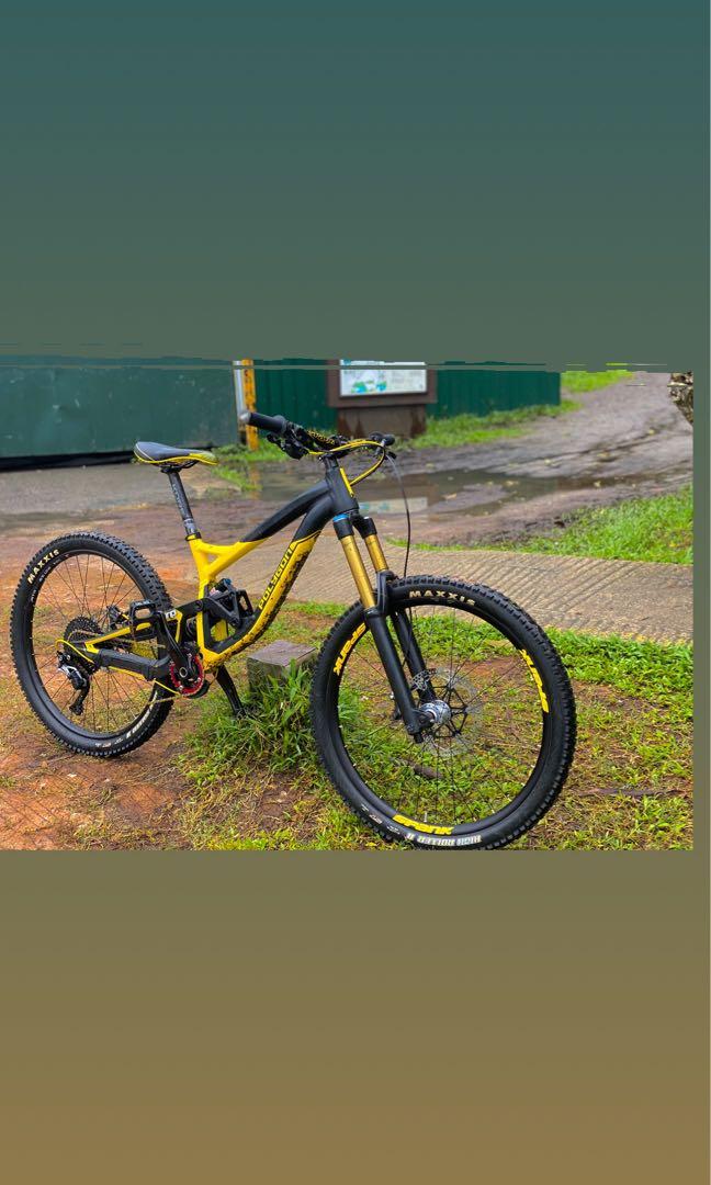 Polygon Collosus DH 9 converted to Enduro, Sports Equipment, Bicycles ...