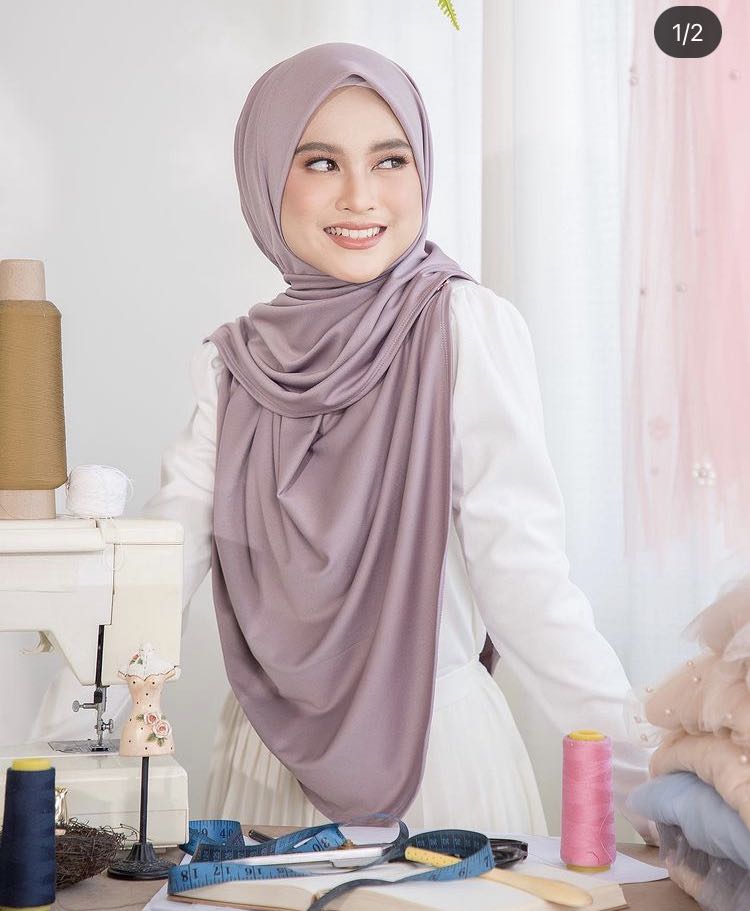 Properhijab molly bae in shine opera, Women's Fashion, Dresses & Sets ...