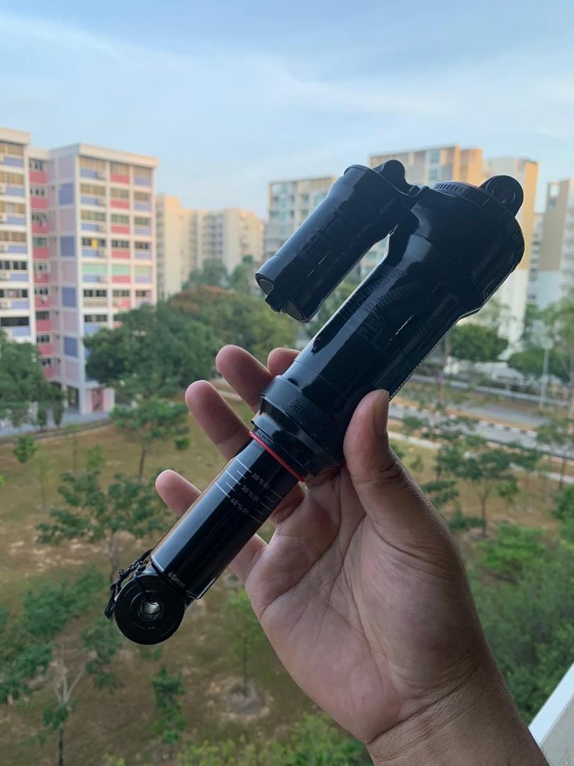 RockShox Super Deluxe Select R, 230mm x 65mm, Sports Equipment ...