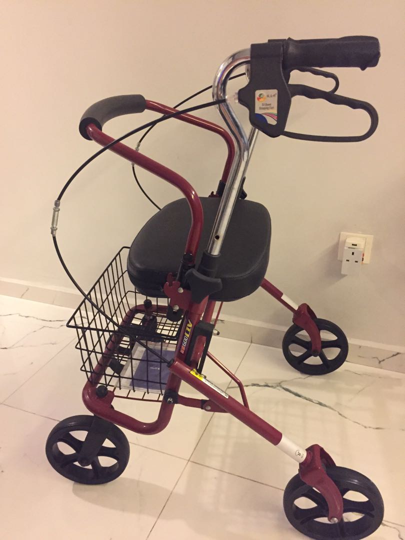 Rollator / walker, Health & Nutrition, Assistive & Rehabilatory Aids ...