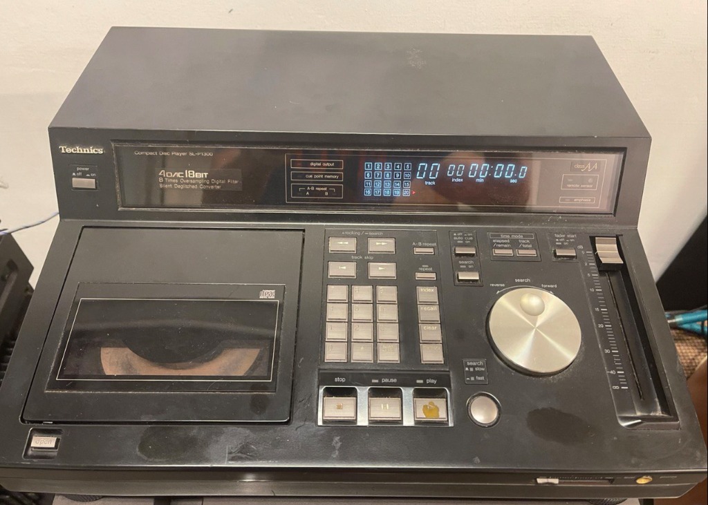 TECHNICS TOP-OF-THE-LINE SL-P1300 CD PLAYER, Audio, Other Audio ...