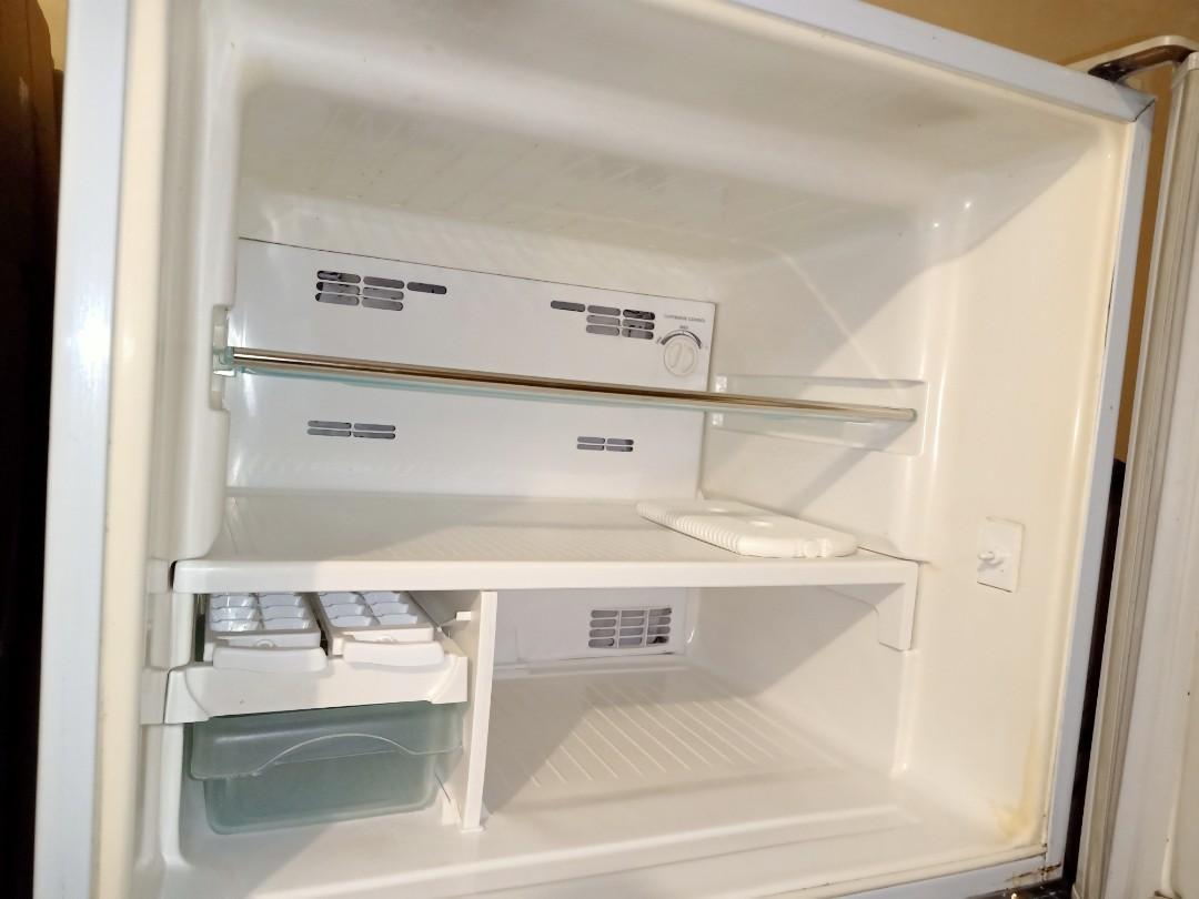 Whirlpool refrigerator 10 cu. ft., TV & Home Appliances, Kitchen ...