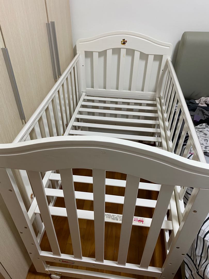 Convertible Baby Cot, Babies & Kids, Baby Nursery & Kids Furniture ...