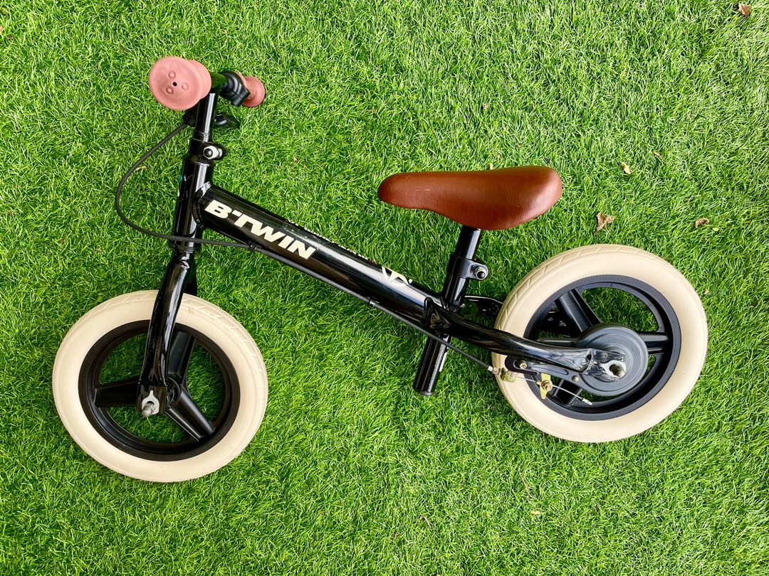 Decathlon 10-inch balance bike in black, Sports Equipment, Bicycles ...