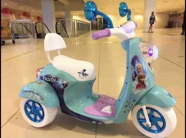 Frozen Hello Kitty Motor Big, Babies & Kids, Infant Playtime on Carousell
