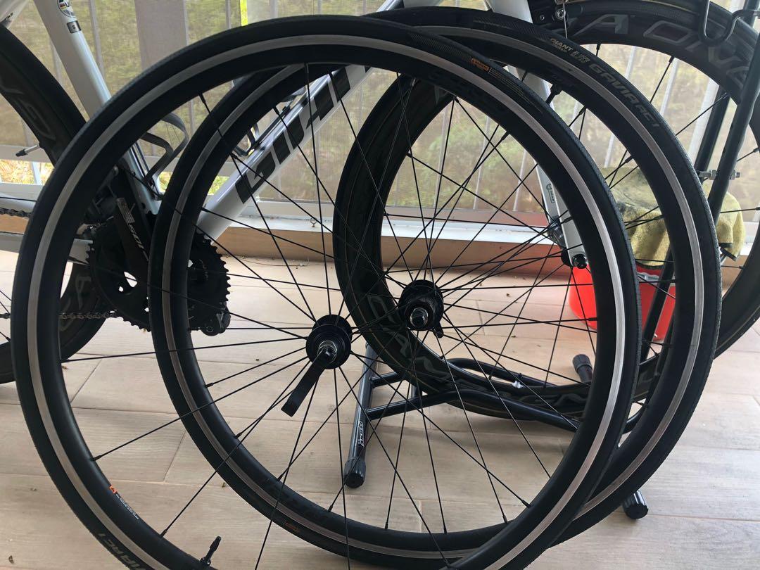 Giant Gavia AC1 Tubeless Wheelset, Sports Equipment, Bicycles & Parts ...