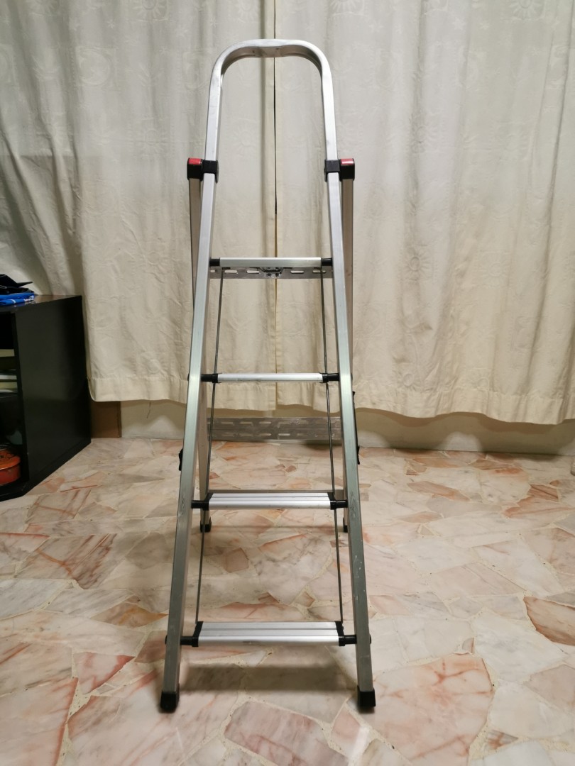 Reinforced Ladder 80cm (highest step), Everything Else on Carousell