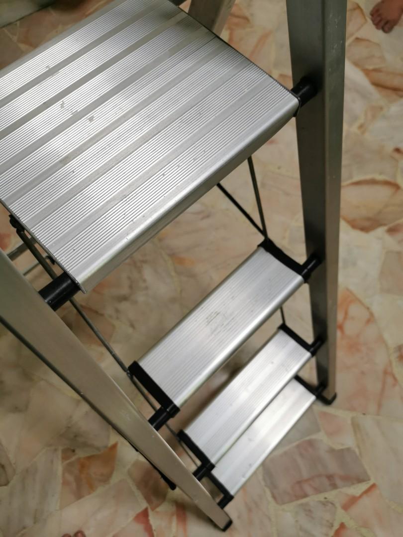 Reinforced Ladder 80cm (highest step), Everything Else on Carousell