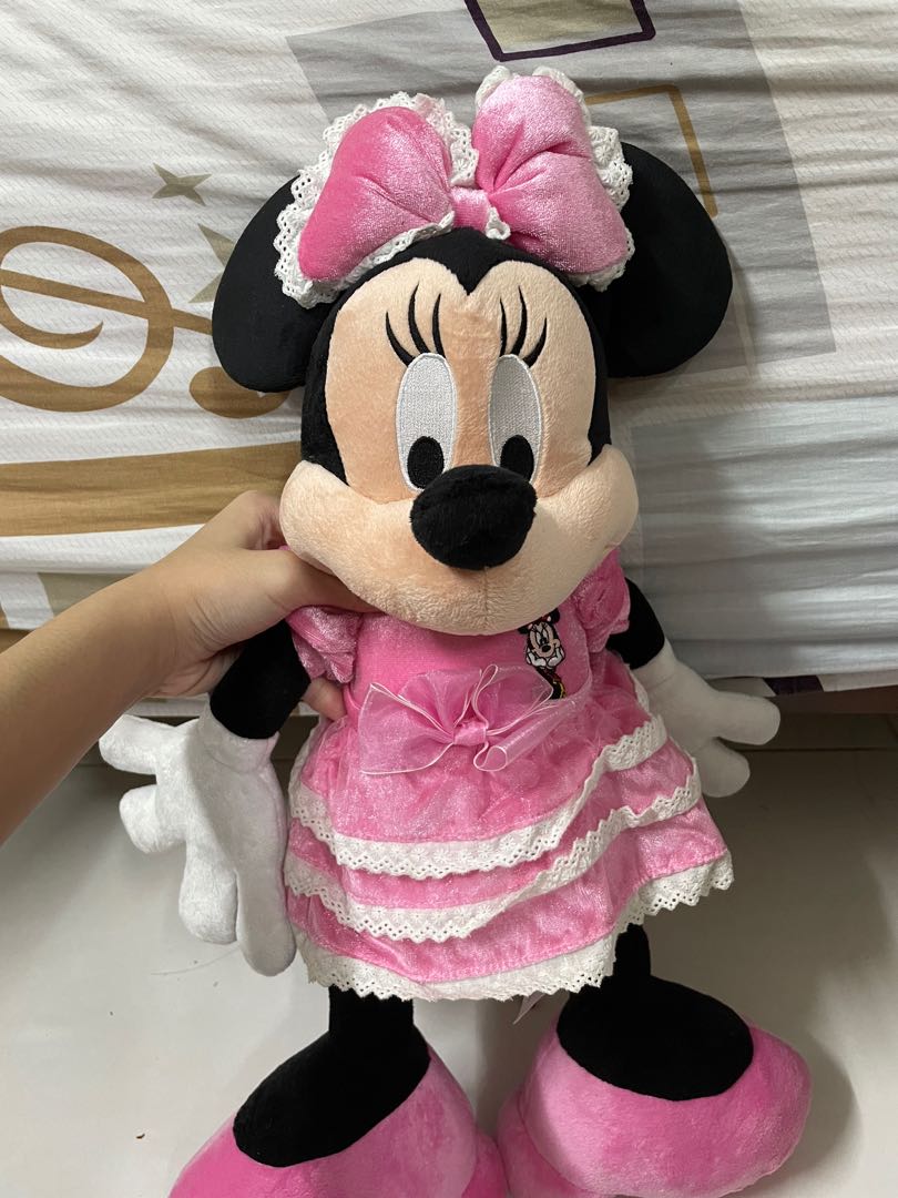 Minnie Mouse Soft Toy, Hobbies & Toys, Toys & Games on Carousell