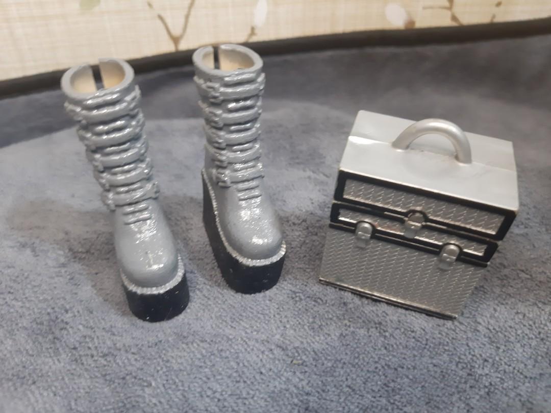 My Scene Shoes, Hobbies & Toys, Toys & Games on Carousell