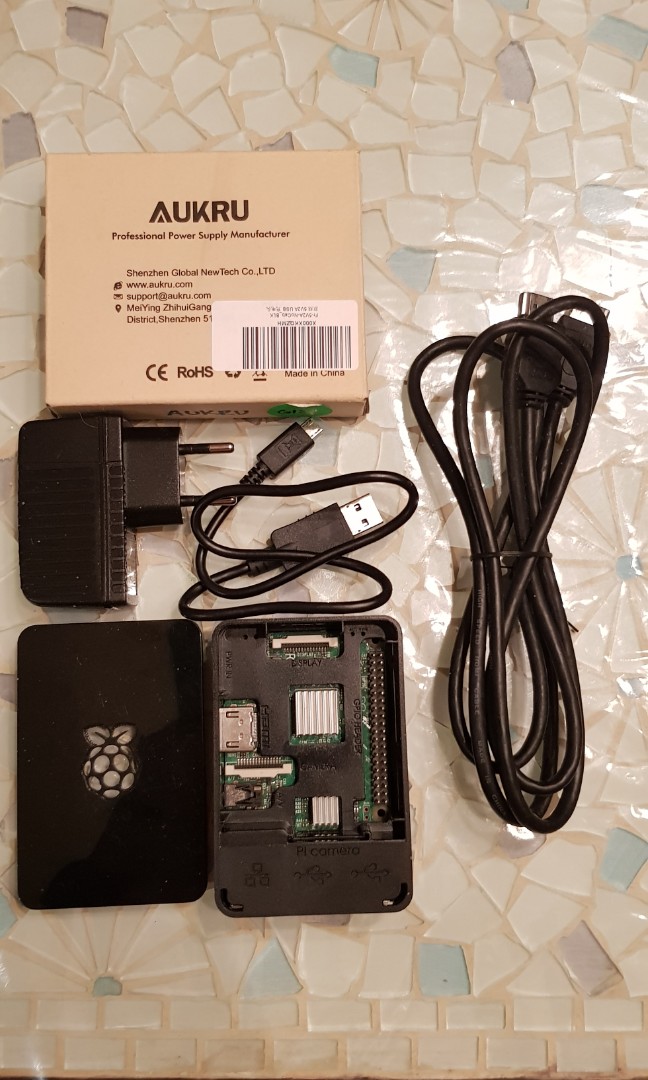Raspberry Pi Model 3B,full set, Computers & Tech, Parts & Accessories, Networking on Carousell