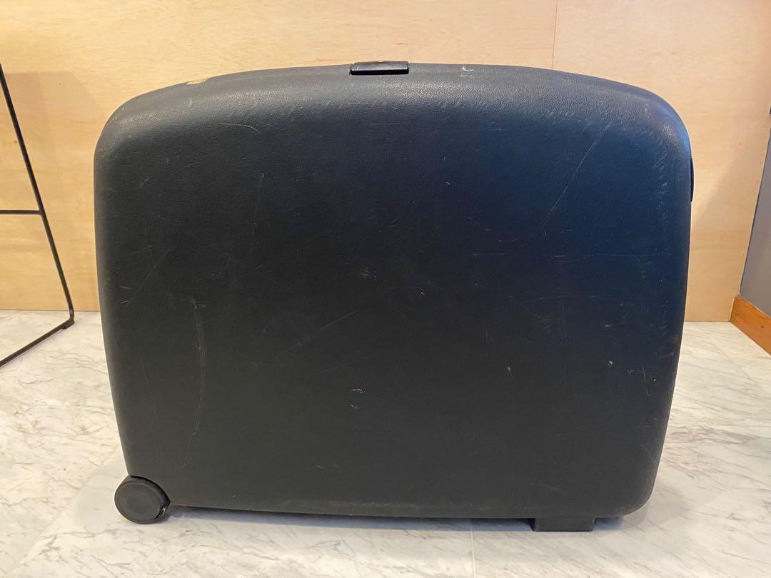 Samsonite Large Oyster Hard Shell Luggage, Hobbies & Toys, Travel ...
