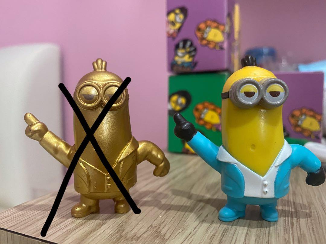 Set gold minion McDonalds overseas happy meal 2020 mcd minion, Hobbies ...