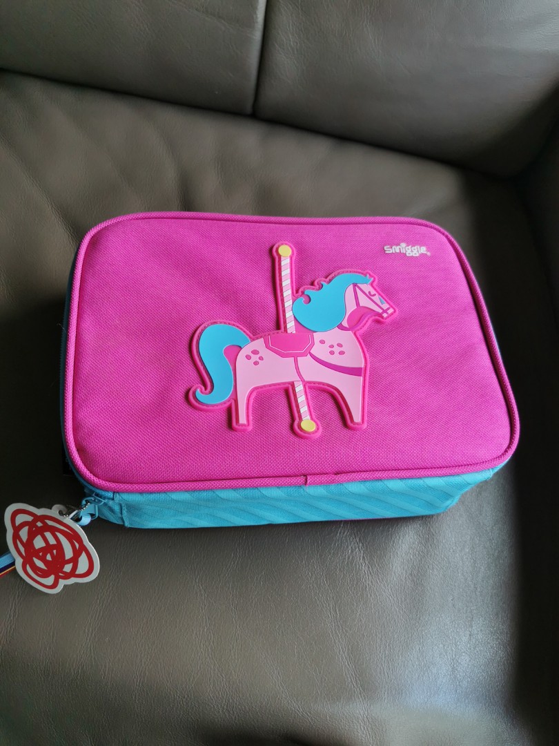 Smiggle Lunch Box, Hobbies & Toys, Stationery & Craft, Stationery ...