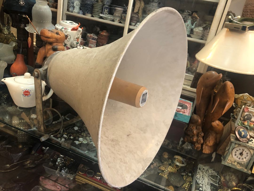 Toa electric co ltd large horn speaker, Hobbies & Toys, Music & Media ...